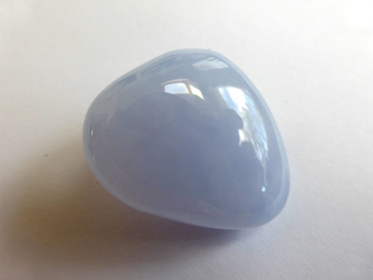 Calcédoine bleue pierre roulée | A Chacun sa Pierre