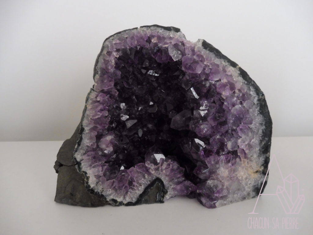 druse améthyste 1.194kg | A Chacun sa Pierre